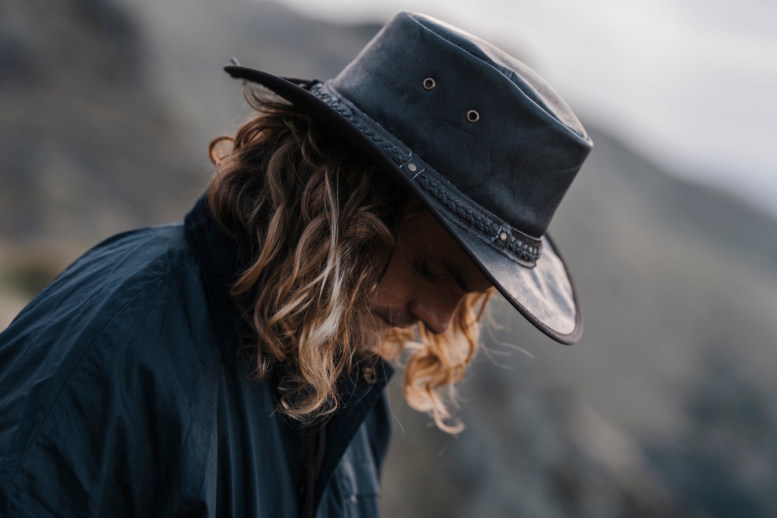 Outback Trading: Outdoor Apparel, Oilskin Jackets, Vests, Hats, Shirts ...